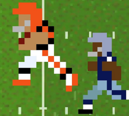 Retro Bowl 25 - Play Online Retro Bowl 25 on Race Survival